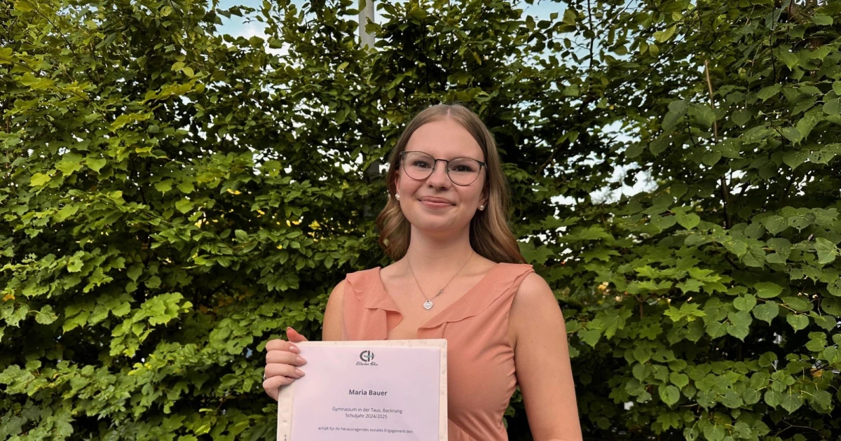 Engagierte Schülerinnen und Schüler mit Sozialpreis der Erlacher Höhe ...